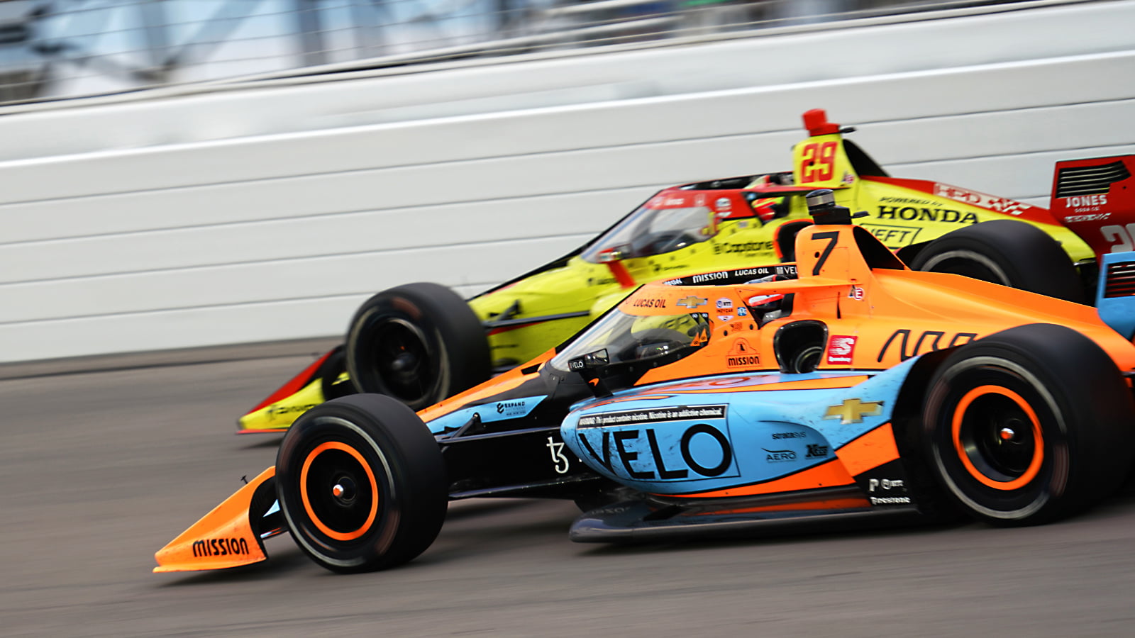 How IndyCar will experiment with new oval tire rules this weekend ...