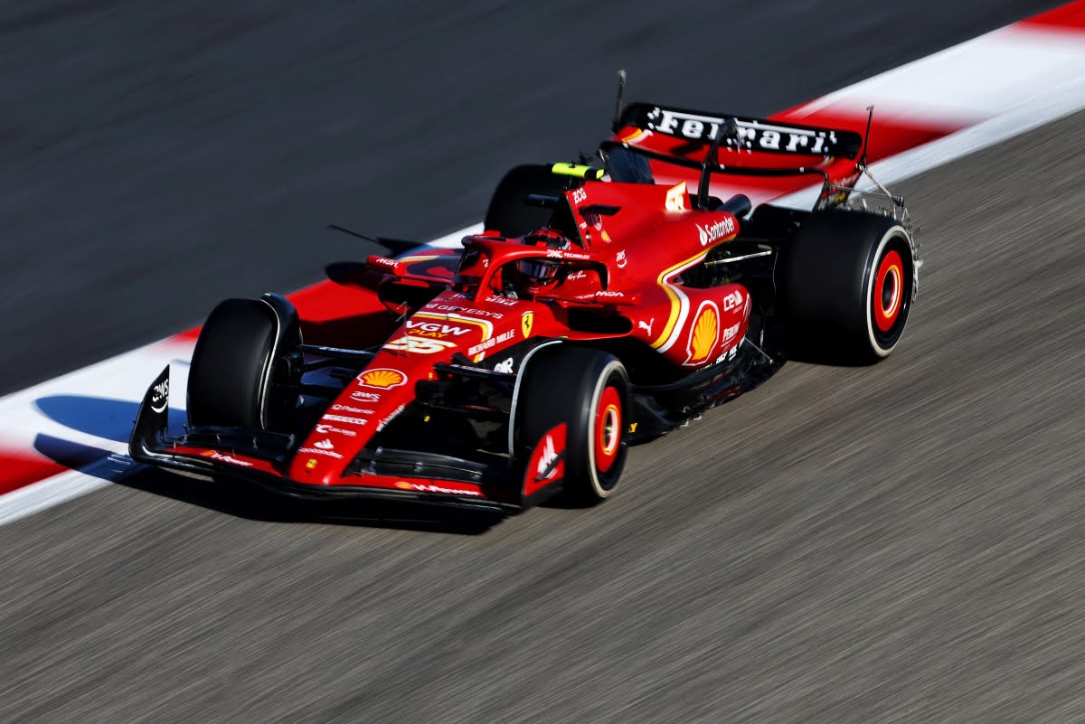 Sainz: Ferrari F1 renewal on ‘right path’ until Hamilton bombshell ...