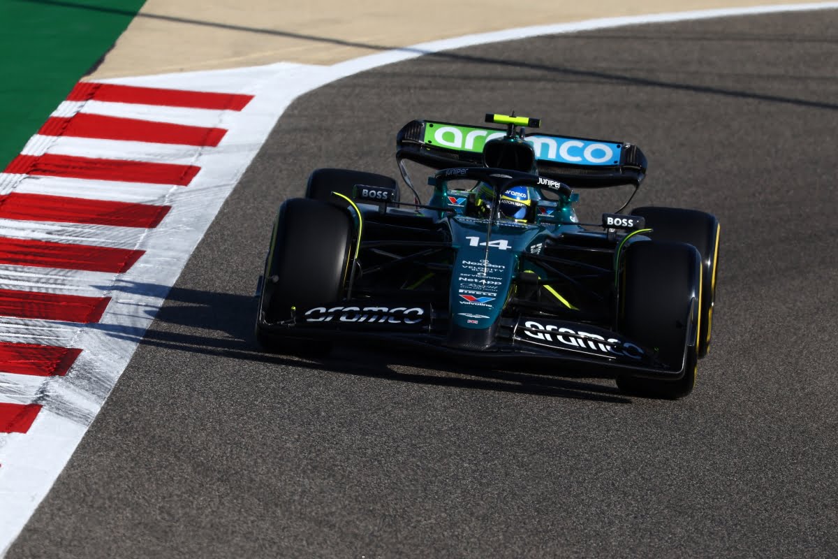 Alonso not expecting Aston Martin Bahrain F1 podium repeat - Motorsport ...
