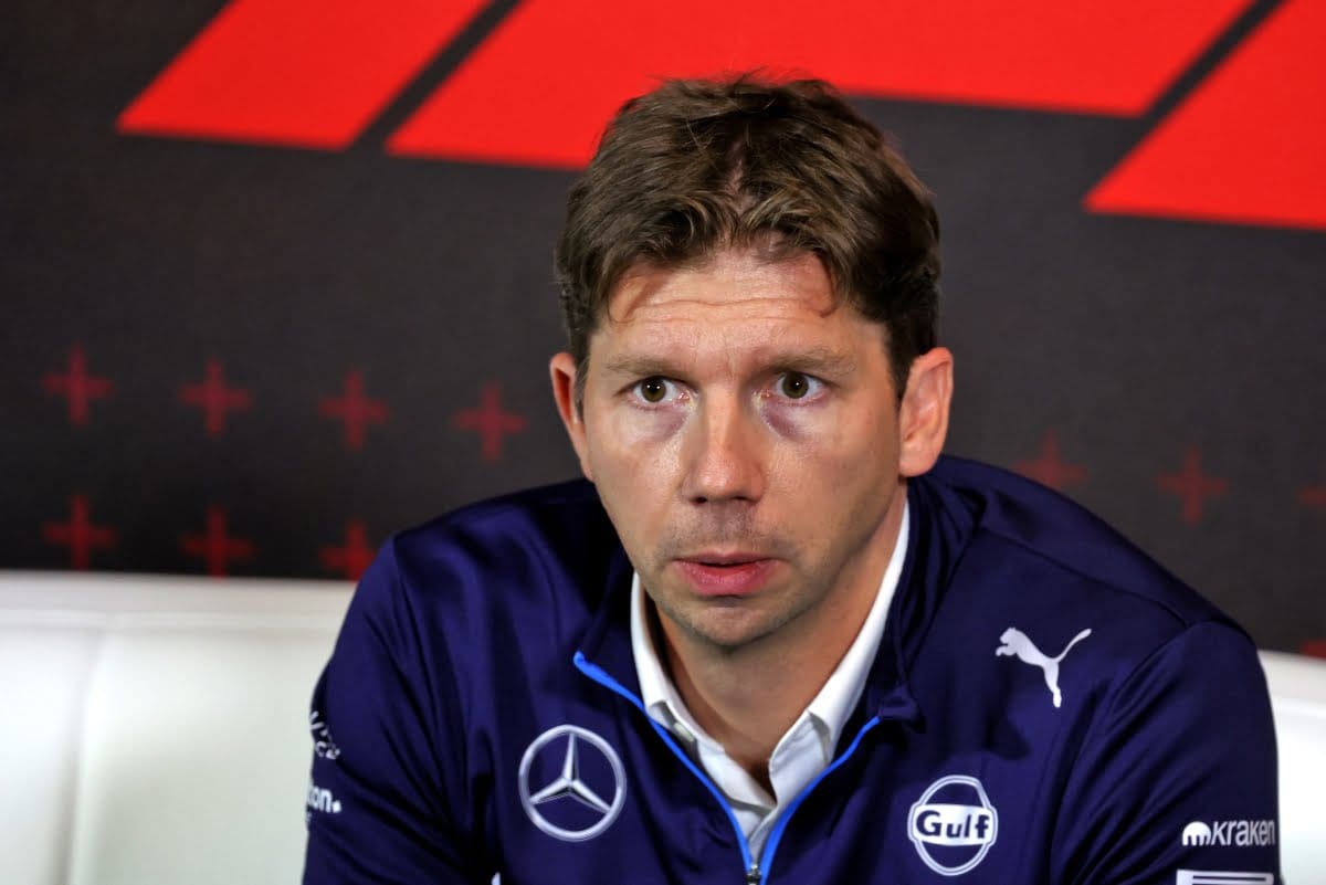 Vowles details how Sainz's entourage was integral to F1 move ...