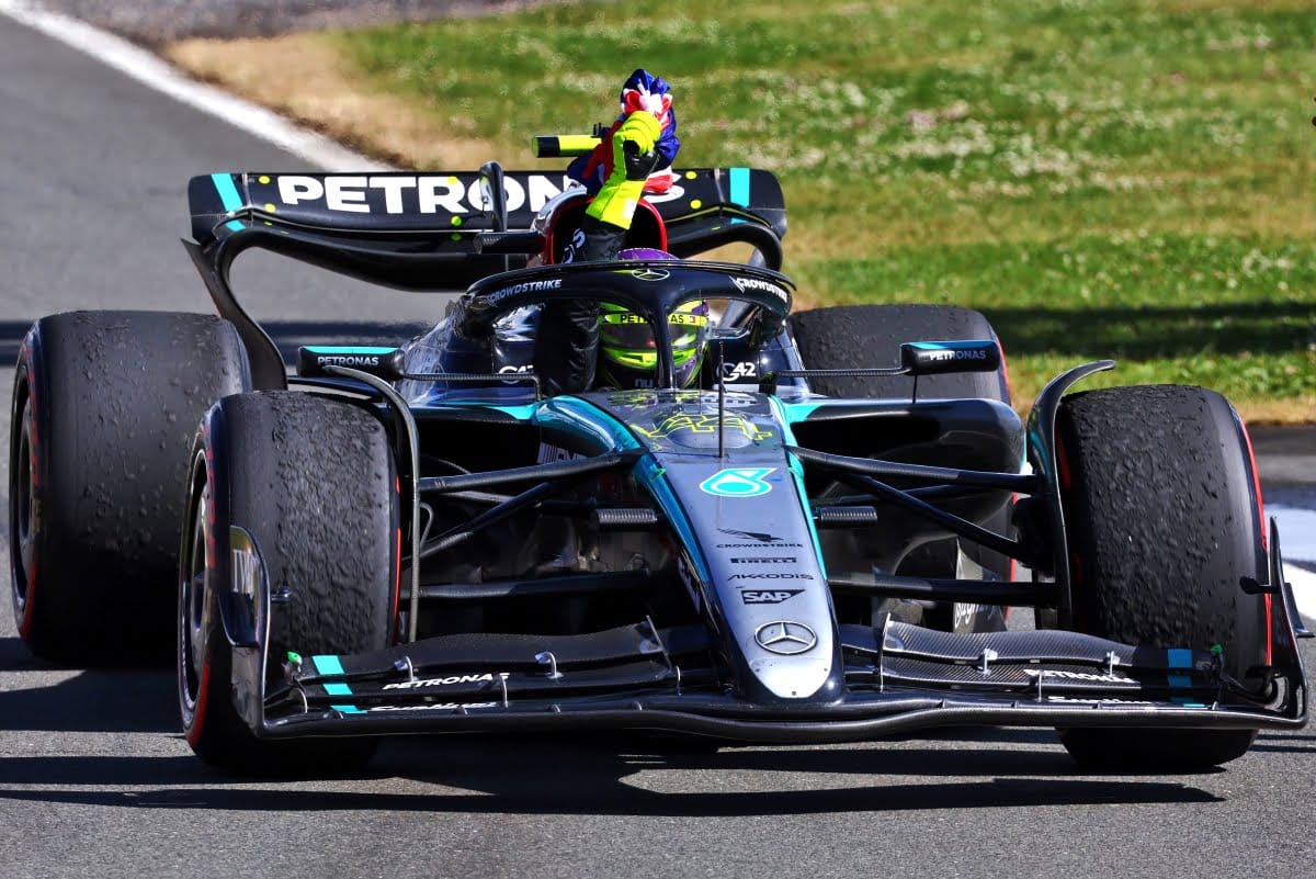 Comparing Hamilton's first and latest Silverstone F1 victories ...