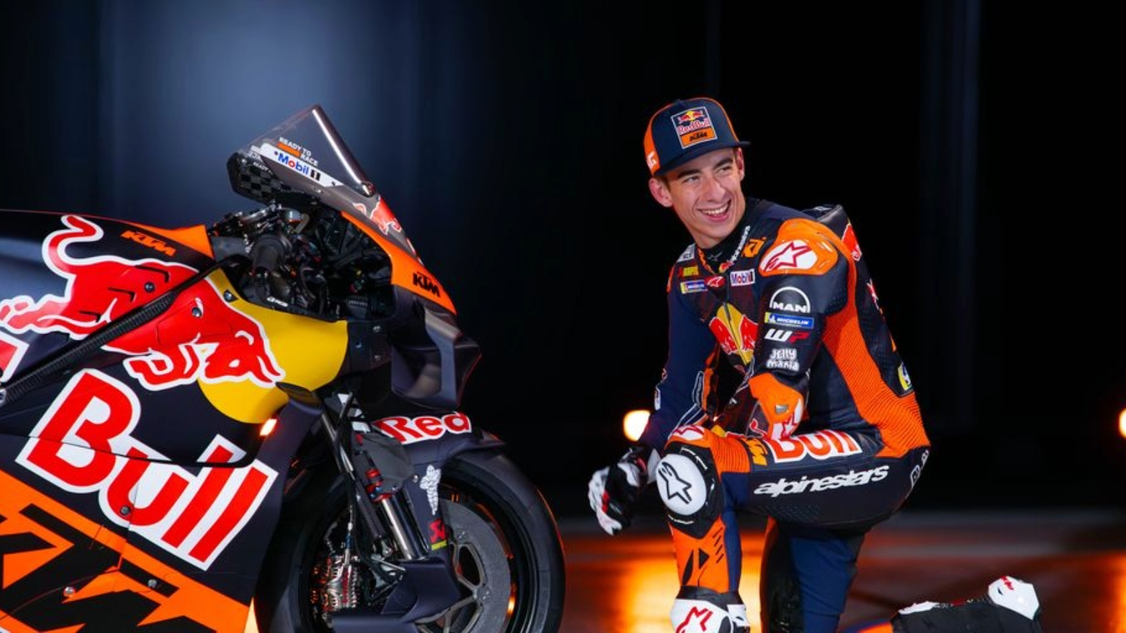 KTM riders Brad Binder and Pedro Acosta discuss 2025 MotoGP ambitions - Motorsport Week