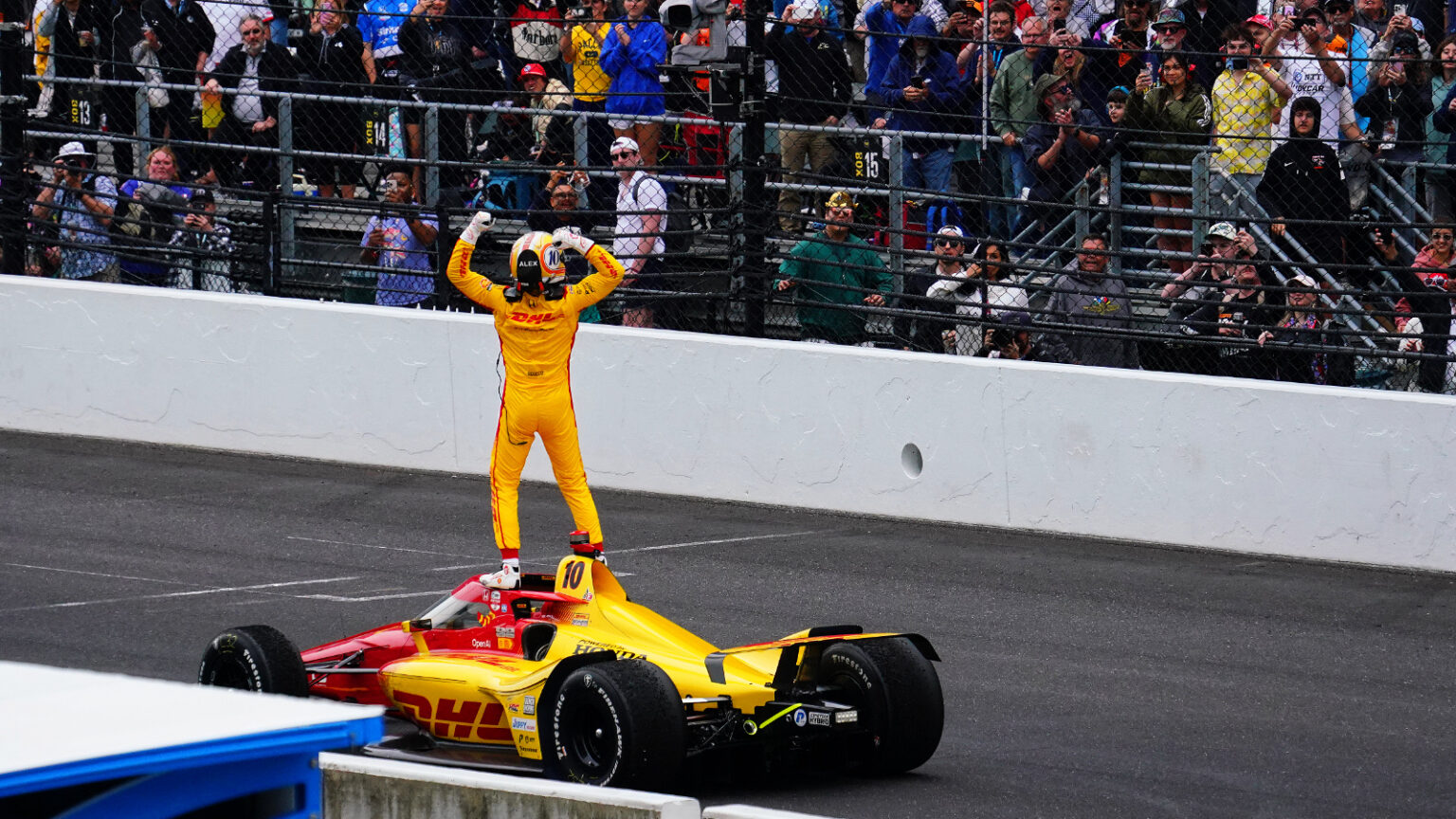 Alex Palou survives chaos to take maiden Indy 500 victory - Motorsport Week