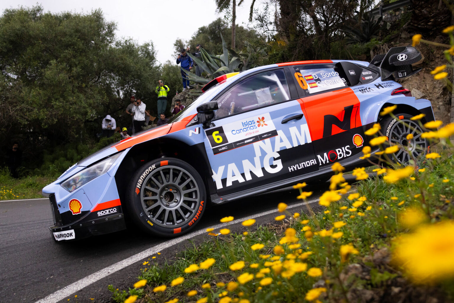 Sebastien Ogier goes all out on asphalt attack - Motorsport Week