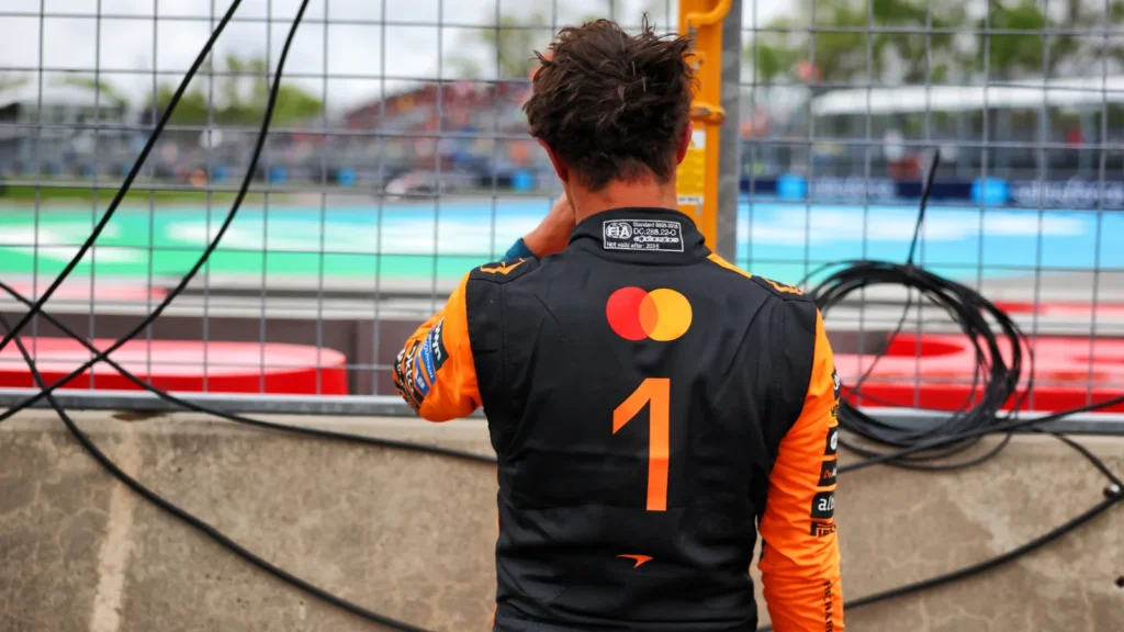 McLaren clarifies why it abandoned its new front wing at the F1 ...